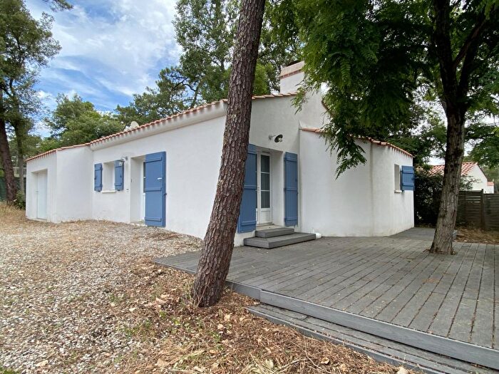 Maisons à vendre et appartements à louer - 1