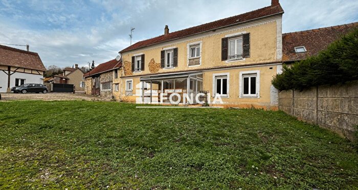 Maison à vendre - Saint-Marcel - 5 pièces - 3 chambres