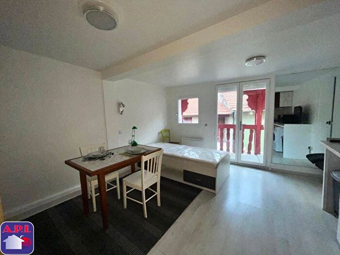 Appartement à louer - Tarascon sur Ariege - 1 pièce