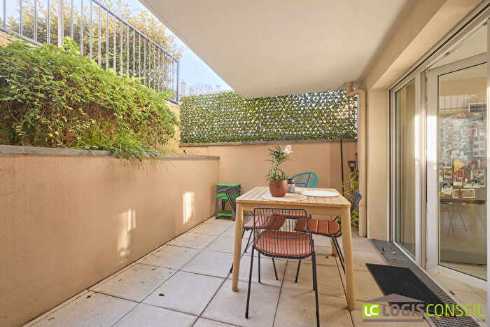 Appartement à vendre - Châtenay-Malabry - 3 pièces - 2 chambres