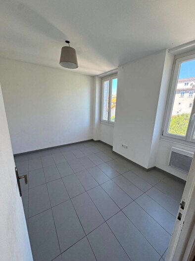 Saint Jean du Var, Toulon : Appartement 2 pièces à louer