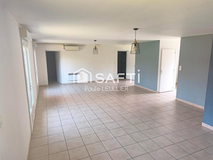 Maison 6 pièces à vendre - Bourg-Achard