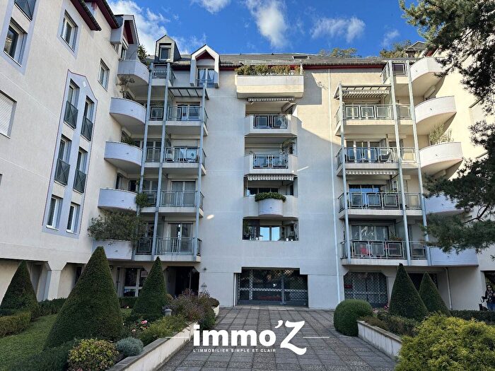 Appartement à louer - Saint Laurent, Grenoble - 4 pièces - 3 chambres