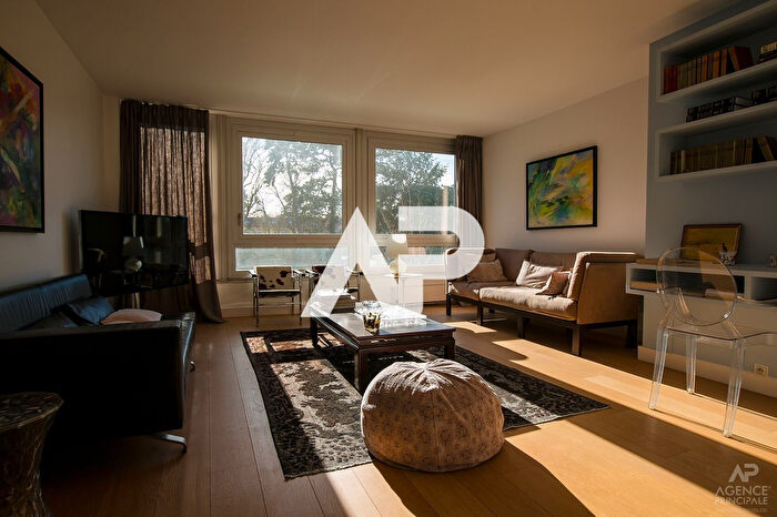 Appartement 5 pièces à Rueil-Malmaison, Bords de Seine, à vendre