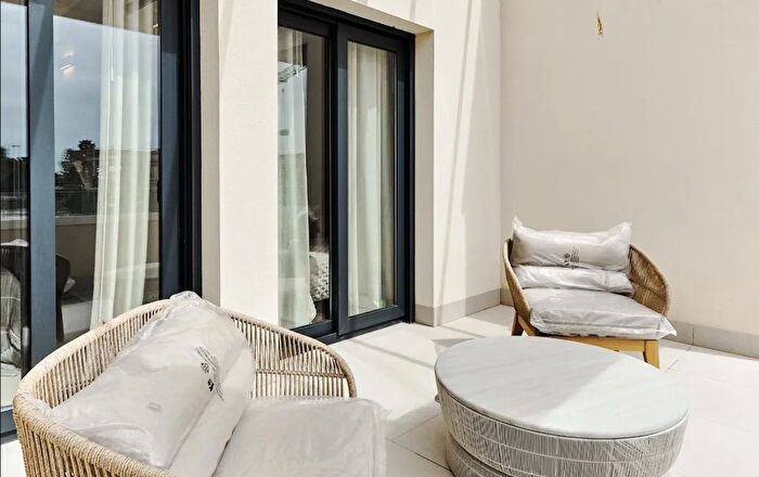 Appartement à vendre - Sanary-sur-Mer, Motier, La Milhière - 2 pièces - 1 chambre