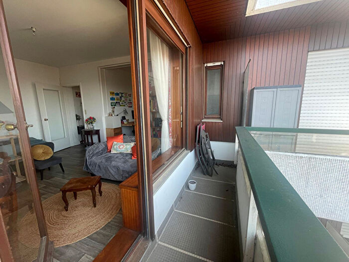 Appartement 1 pièce à vendre - Quartiers Centre, Fougères, Sévigné