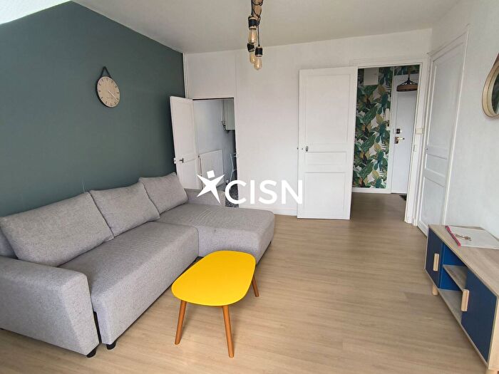 Appartement à louer - Saint-Nazaire - 2 pièces - 1 chambre