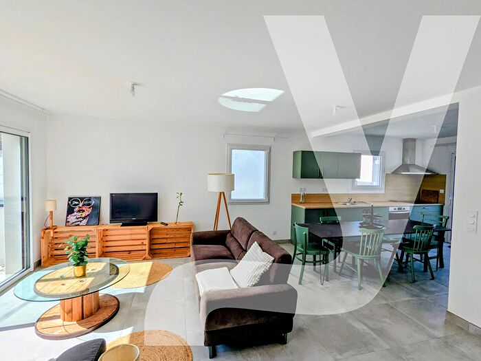 Maison à vendre - Vigneux-de-Bretagne - 6 pièces - 4 chambres