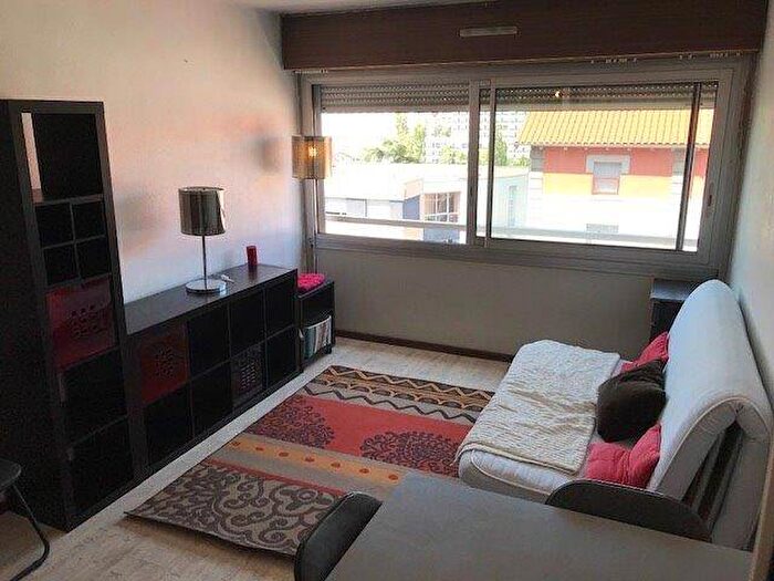 Appartement à louer - Breuil-Carmes, Le Puy-en-Velay - 1 pièce