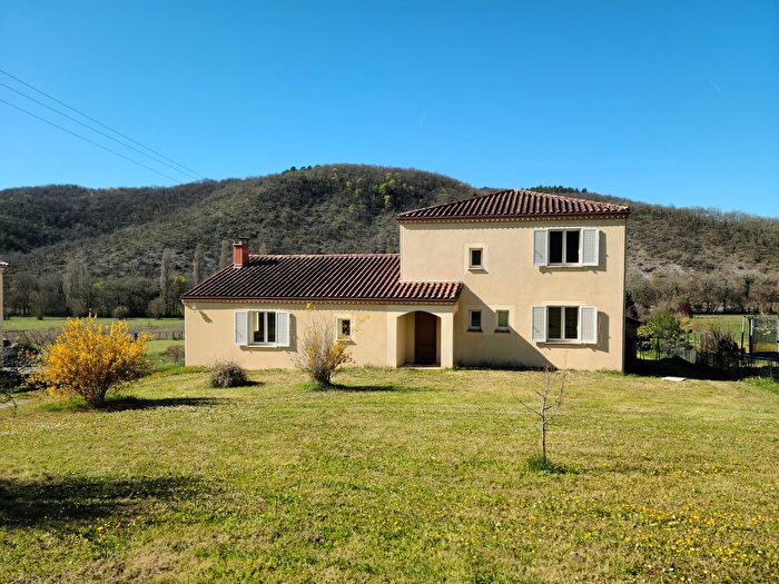 Maison à vendre - Calamane - 5 pièces - 4 chambres