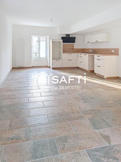 Appartement 5 pièces à louer à Saint-Geoire-en-Valdaine