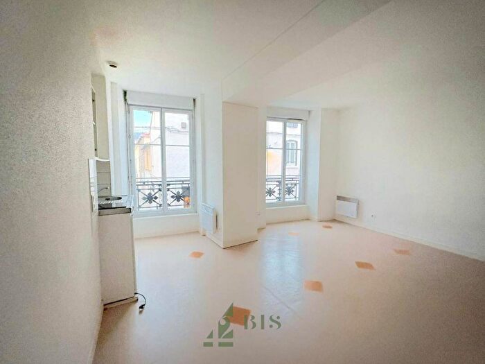 Appartement à louer - Roanne - 1 pièce