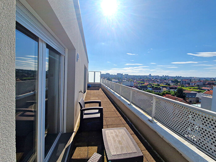 Appartement 2 pièces à vendre - Choisy-le-Roi, Centre-ville, Parc Prairie, Hautes Bornes