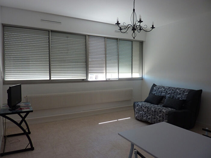 Appartement 1 pièce à louer à Montceau-les-Mines, Centre-ville