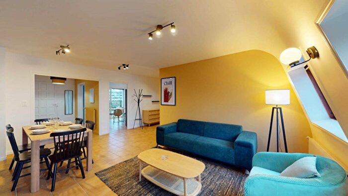 Appartement à louer - Vauban Esquermes, Lille - 7 pièces - 6 chambres