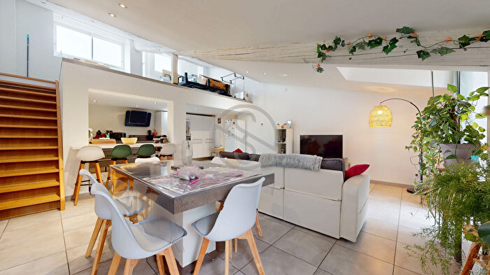 Appartement à vendre - La Côte-Saint-André - 3 pièces - 2 chambres