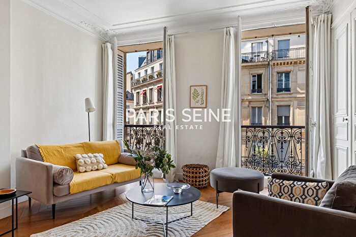 Appartement 2 pièces à Paris 2ème, Montorgueil, Etienne Marcel, à louer