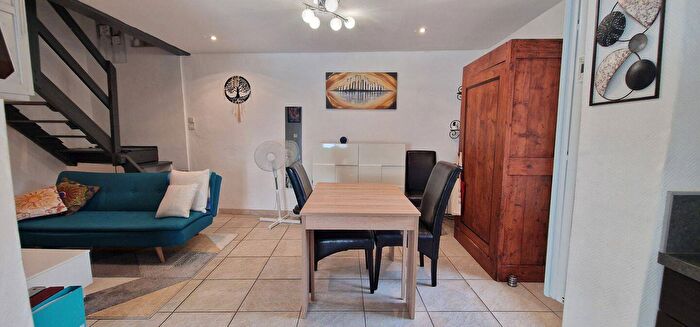 Maison 4 pièces à louer à Châteauneuf-de-Gadagne