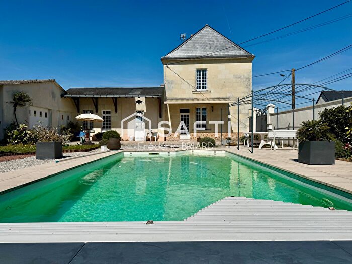 Maison à vendre - Saint-Lambert-des-Levées, Saint-Lambert des Levées - 5 pièces - 3 chambres