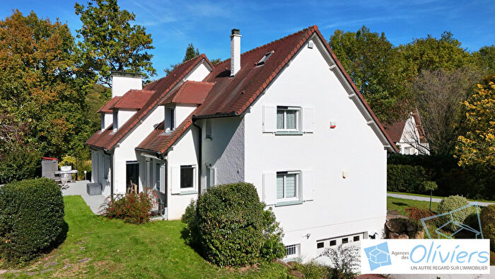 Dampierre-en-Yvelines - Maison 8 pièces à vendre