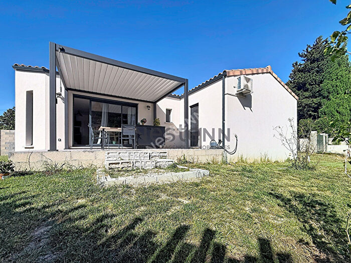 Maison 5 pièces à vendre à Camaret-sur-Aigues