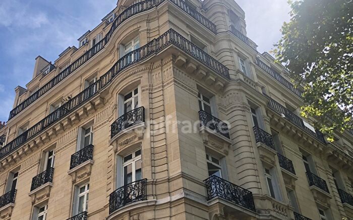 Appartement à vendre - Paris e , Dauphine - 5 pièces