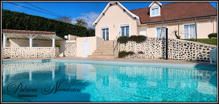 Maison à vendre - Gan - 6 pièces - 5 chambres