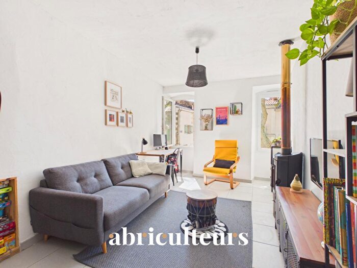 Maison 4 pièces à vendre à Grans