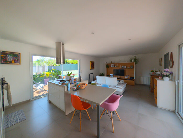 Maison 3 pièces à Entraigues-sur-la-Sorgue, à vendre