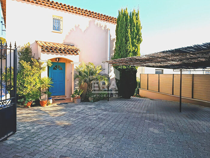 Maison à vendre - Cagnes-sur-Mer - 4 pièces - 3 chambres