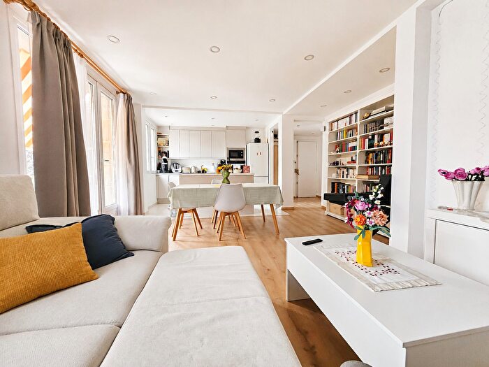 Maisons-Alfort, Centre-ville : Appartement 3 pièces à vendre