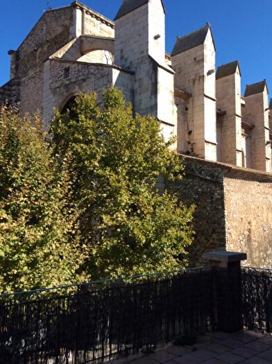 Appartement à louer - Saint-Maximin-la-Sainte-Baume, Mirade, Barcelone - 2 pièces - 1 chambre