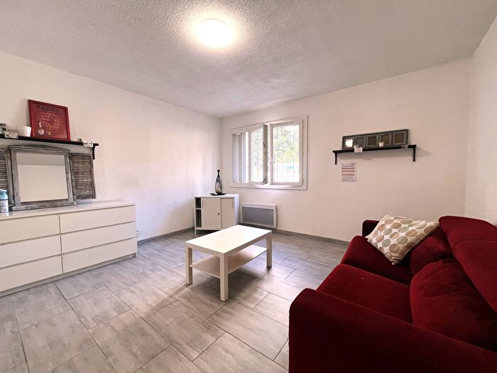 Appartement à vendre - Toulon, Champs-de-Mars - 1 pièce