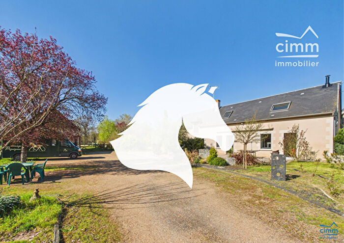 Maison à vendre - Mouliherne - 5 pièces - 4 chambres