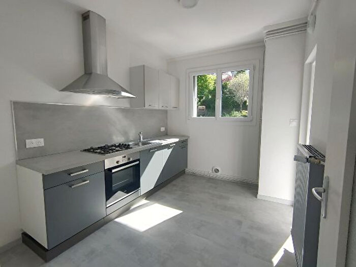 Appartement à vendre - Tulle, Souilhac, Cité Cazeaux - 7 pièces - 3 chambres