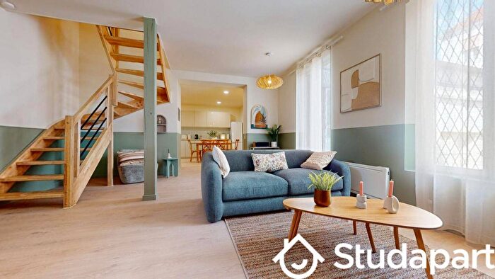 Appartement à louer - Gare, Troyes - 1 pièce - 3 chambres