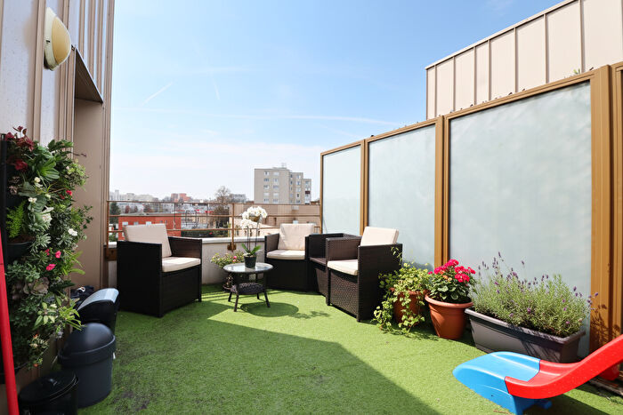 Appartement 4 pièces à vendre à Saint-Denis, Sémard, Delaune, Guynemer