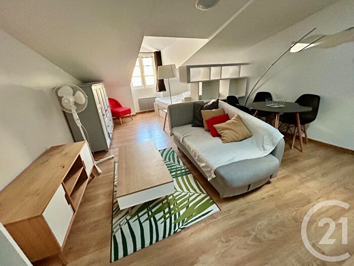 Appartement à louer - La Rochelle, Centre-ville, Vieux-port, Marché - 1 pièce