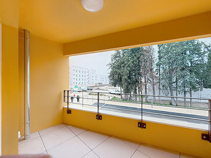 Appartement à louer - Avignon, Palais des Papes, Zone Piétonne - 2 pièces - 1 chambre