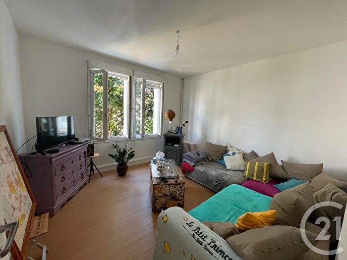 Maison à vendre - Châtellerault, Est - 3 pièces - 2 chambres