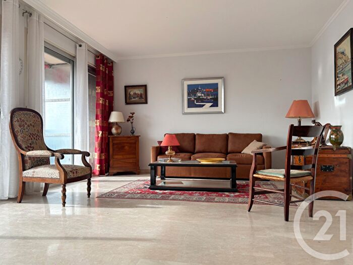 Appartement à vendre - Aix-en-Provence, Saint-Donat, Les Platanes - 4 pièces - 3 chambres