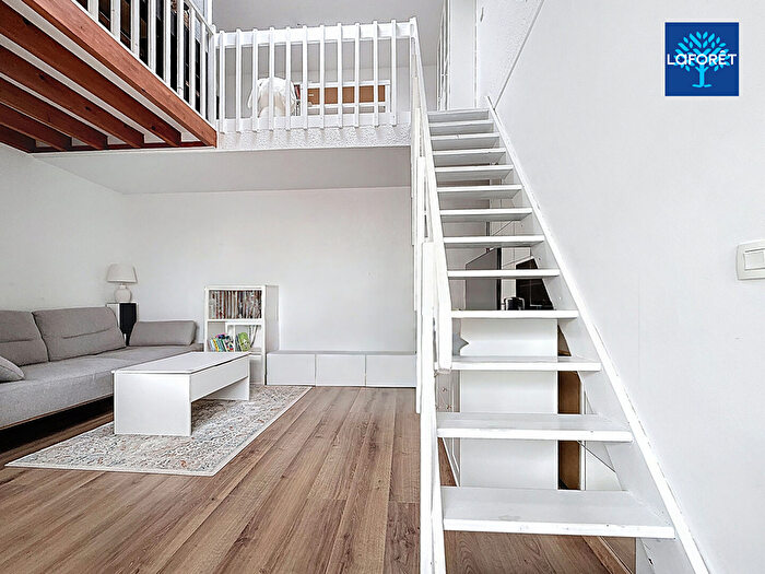 Appartement à vendre - Noisy-le-Grand, Centre-ville - 2 pièces - 1 chambre