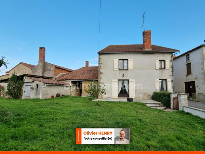 Maison 10 pièces à Darnac, à vendre