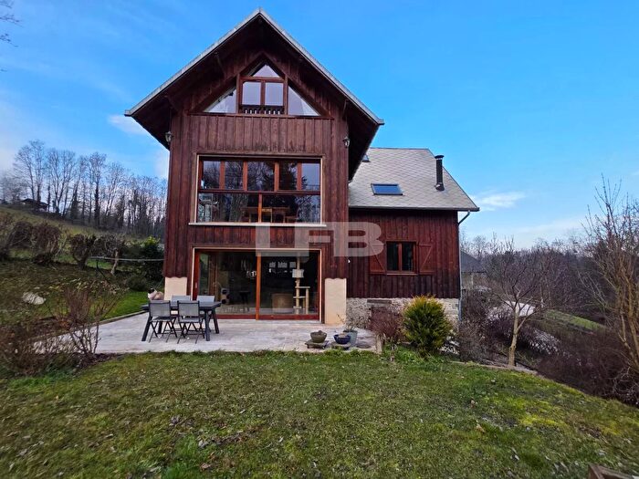 Maison à vendre - Annecy - 6 pièces - 4 chambres