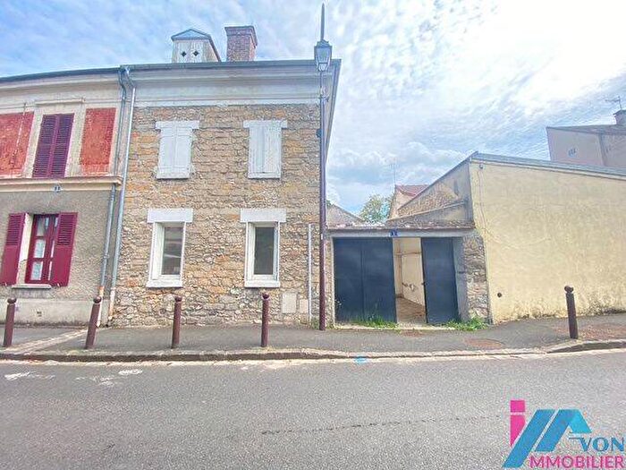 Maison 4 pièces à louer à Avon