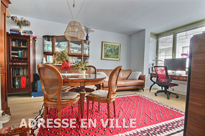 Levallois-Perret, Front de Neuilly : Appartement 2 pièces à vendre