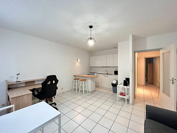 Roanne, Gare : Appartement 2 pièces à louer