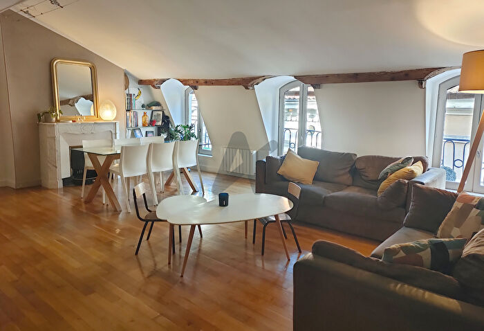 Appartement 3 pièces à Lyon 1er, Bas des Pentes, Presqu'île, à vendre