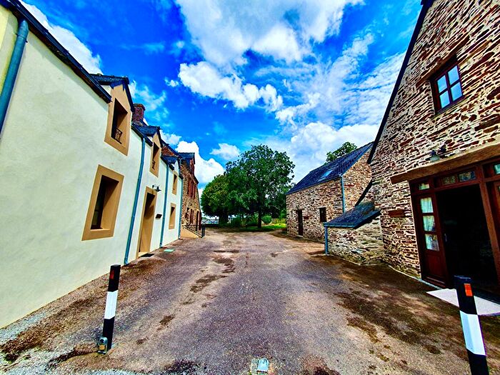 Maison à vendre - Théhillac - 16 pièces - 12 chambres