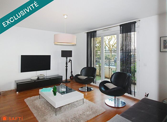 Appartement à vendre - Le Plessis-Robinson, Malabry - 4 pièces - 3 chambres